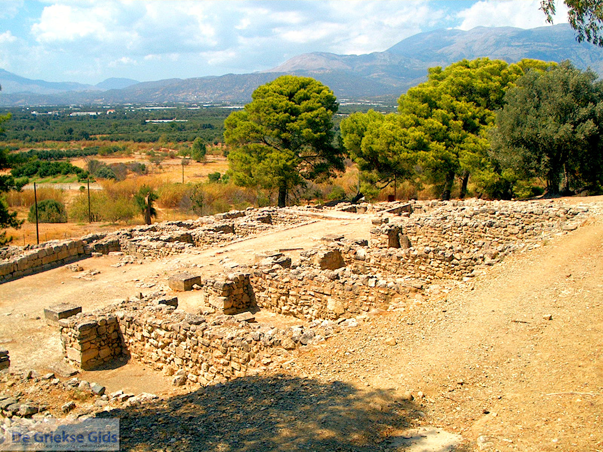 Agia Trias Heraklion Prefecture | Holidays in Agia Trias | Greece Guide