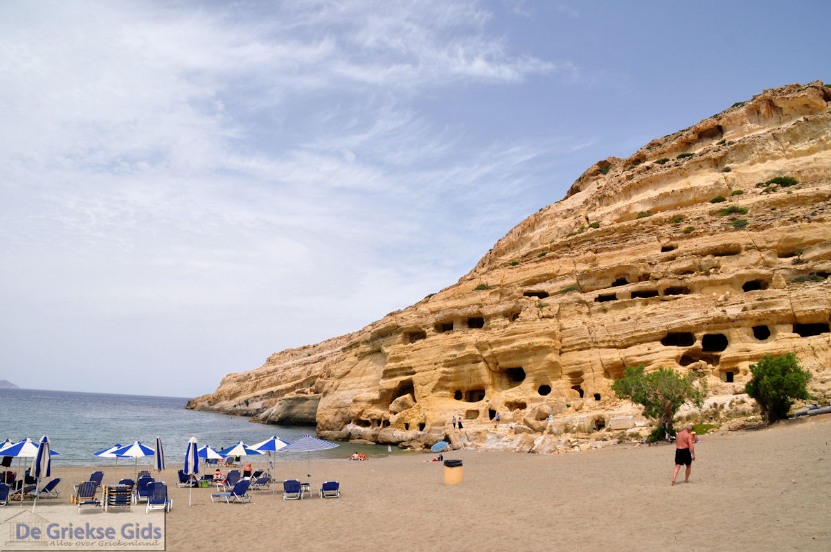 Matala Kreta - hippiedorp tussen de witte krijtrotsen