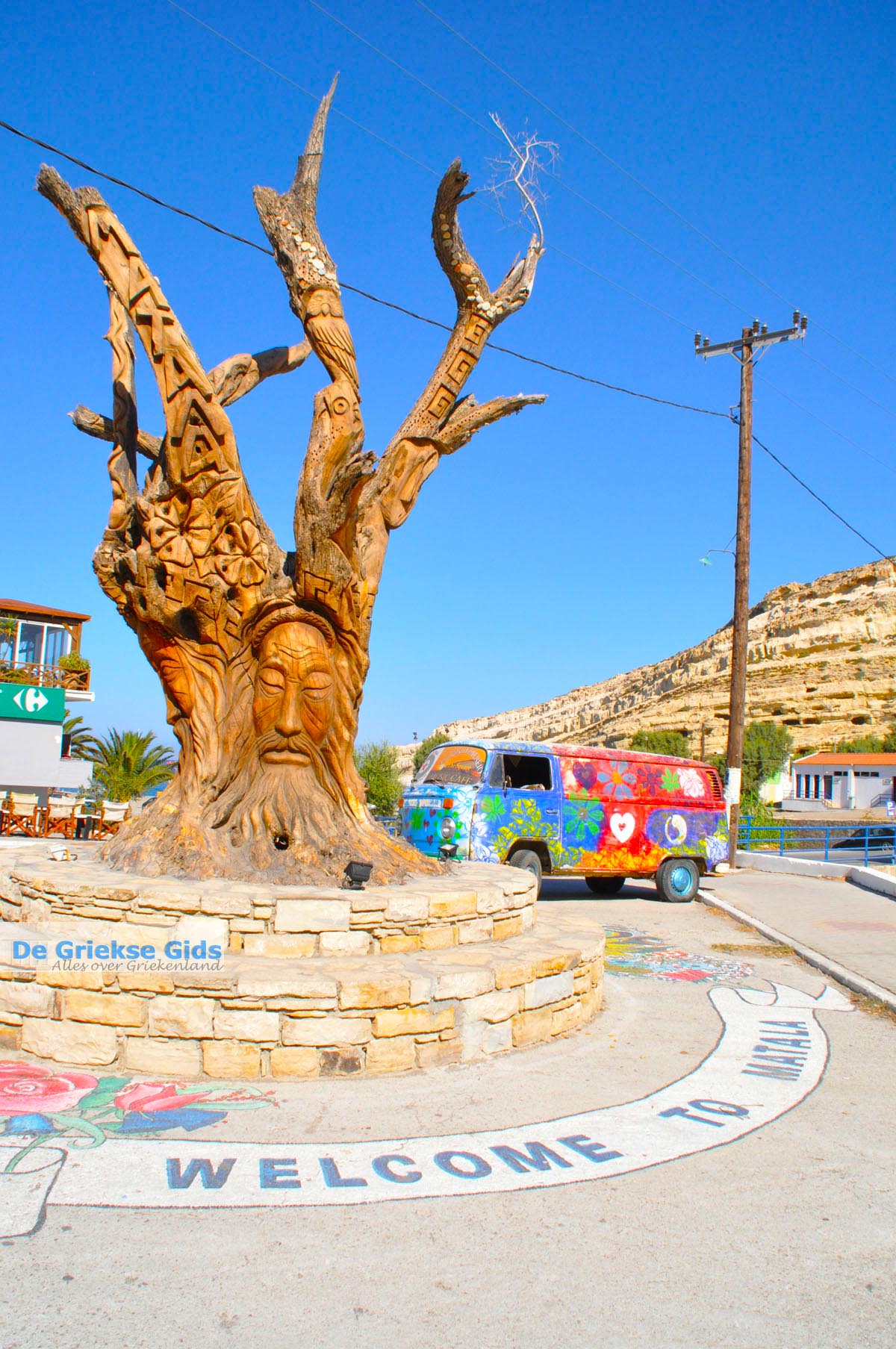 Matala Kreta - hippiedorp tussen de witte krijtrotsen