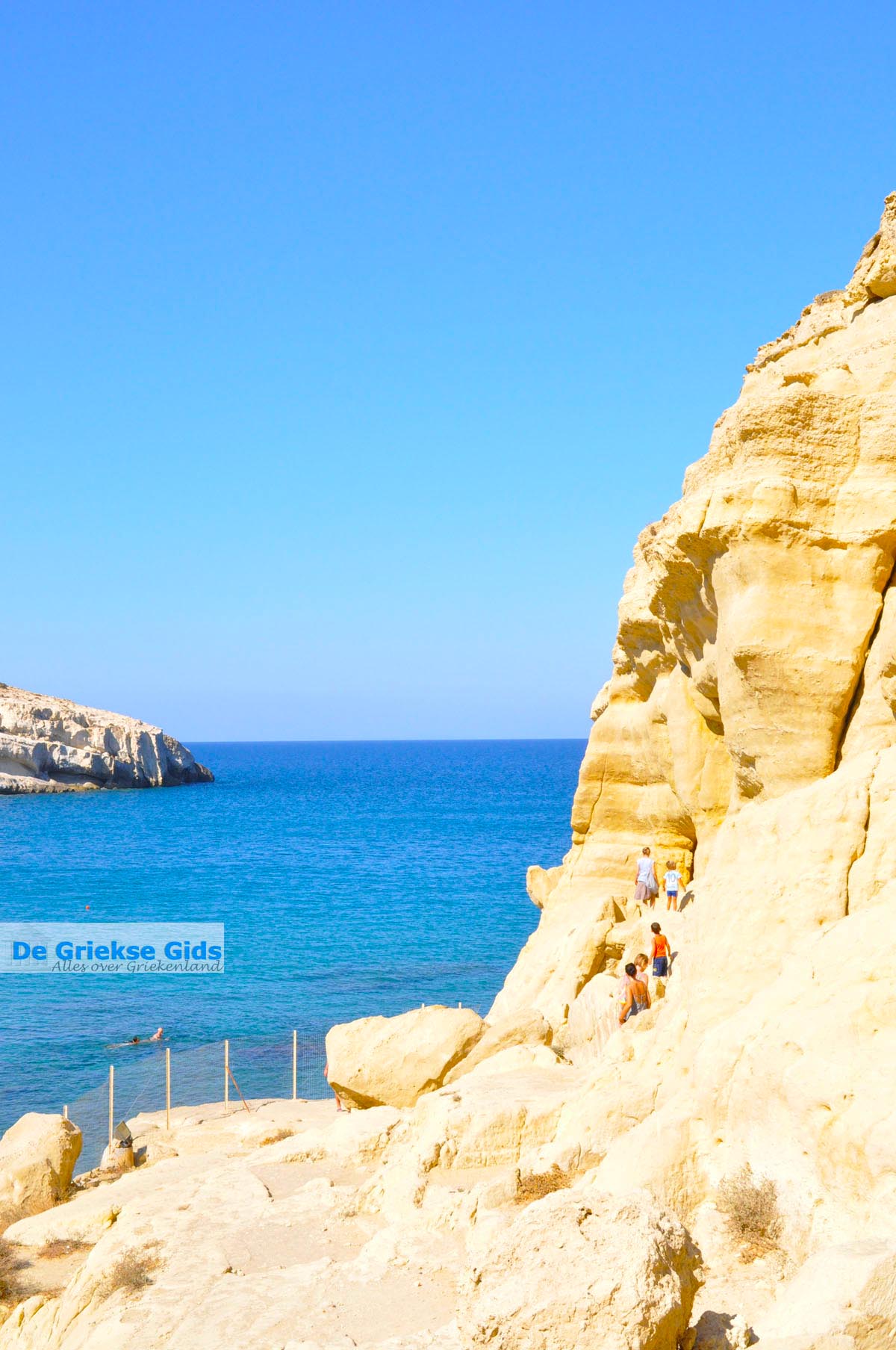 Matala Kreta - hippiedorp tussen de witte krijtrotsen