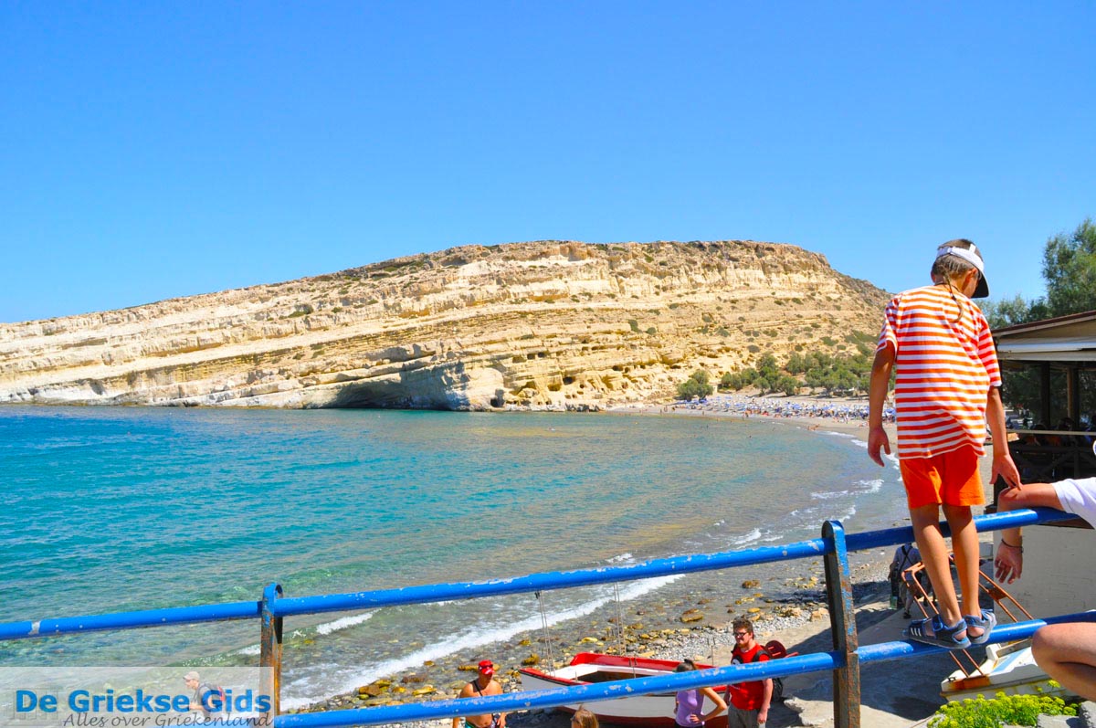 Matala Kreta - hippiedorp tussen de witte krijtrotsen